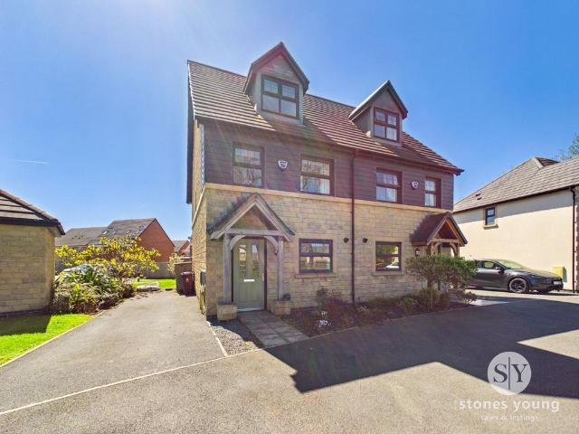 3 bedroom semi detached house for sale