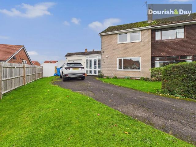 3 bedroom semi detached house for sale