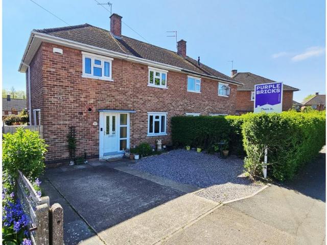 3 bedroom semi detached house for sale