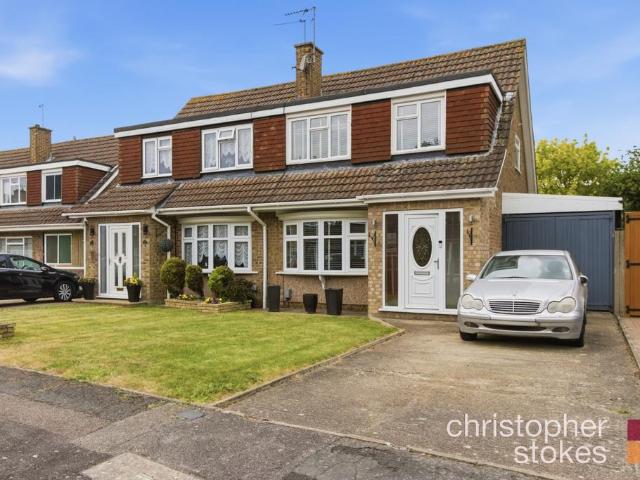 3 bedroom semi detached house for sale