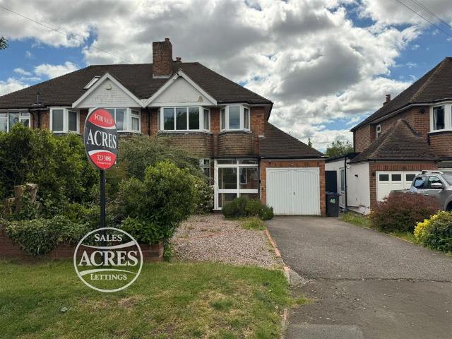 3 bedroom semi detached house for sale