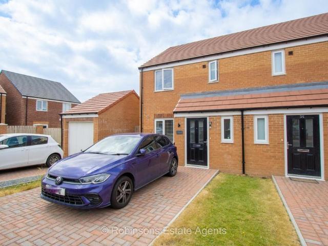 3 bedroom semi detached house for sale