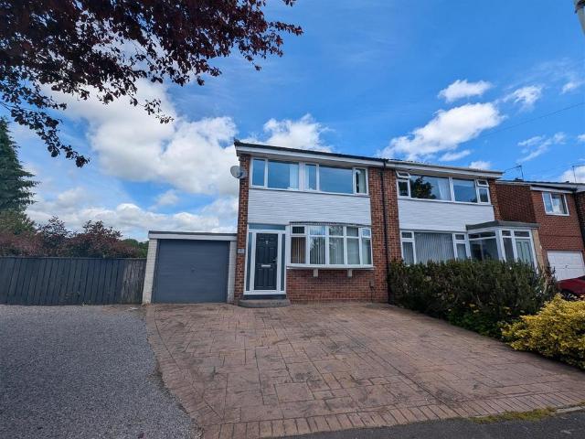 3 bedroom semi detached house for sale