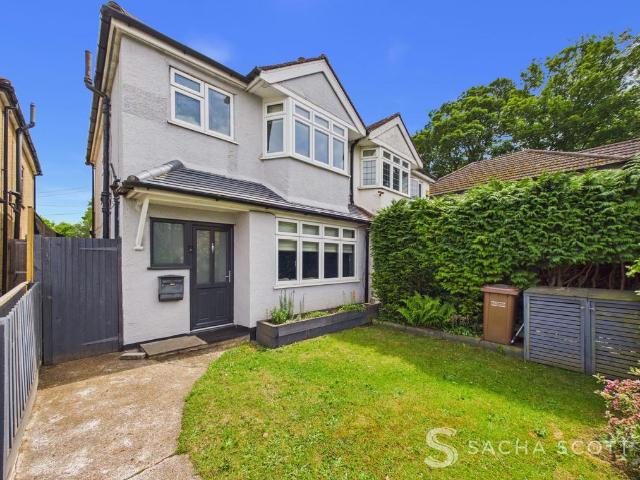 3 bedroom semi detached house for sale