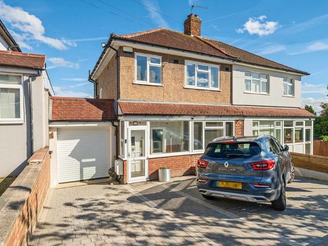 3 bedroom semi detached house for sale