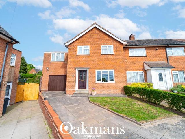 3 bedroom semi detached house for sale