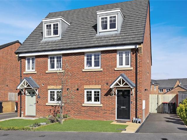 3 bedroom semi detached house for sale