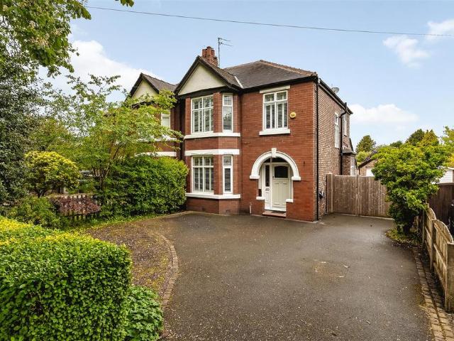 3 bedroom semi detached house for sale