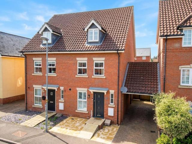 3 bedroom semi detached house for sale