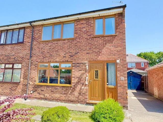 3 bedroom semi detached house for sale