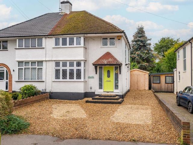3 bedroom semi detached house for sale
