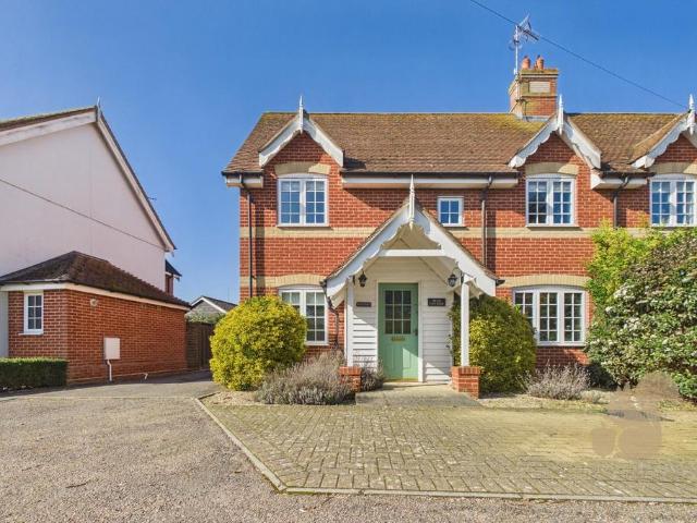 3 bedroom semi detached house for sale