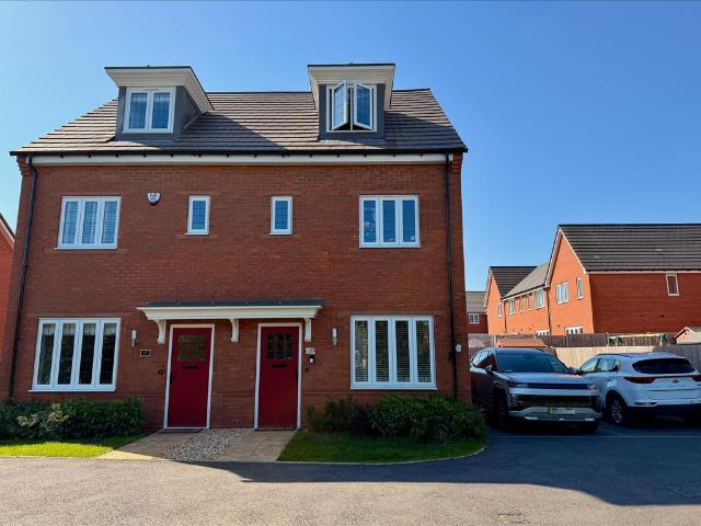 3 bedroom semi detached house for sale