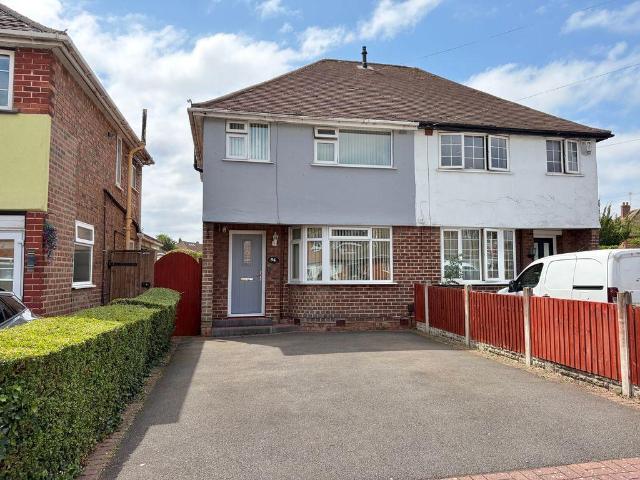 3 bedroom semi detached house for sale