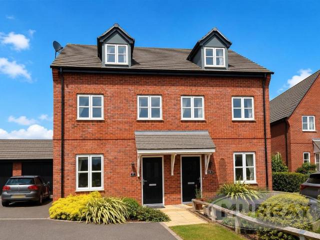3 bedroom semi detached house for sale
