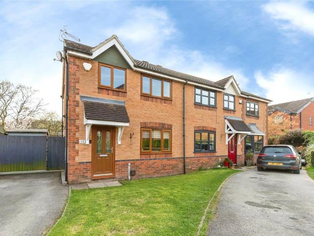 3 bedroom semi detached house for sale