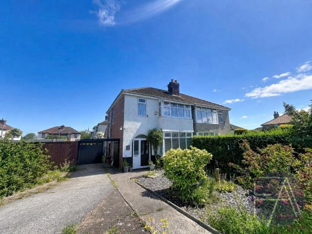 3 bedroom semi detached house for sale
