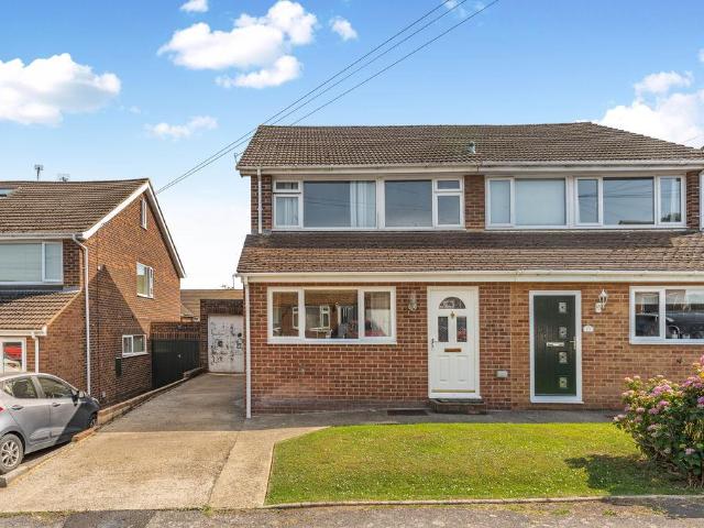 3 bedroom semi detached house for sale