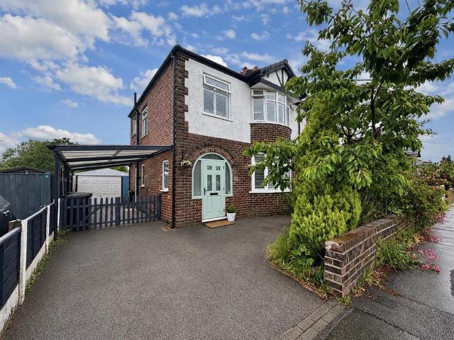 3 bedroom semi detached house for sale