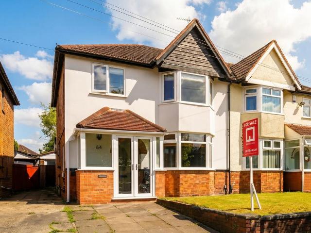 3 bedroom semi detached house for sale