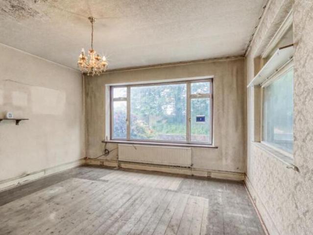 3 bedroom semi detached house for sale in 908 St. Helens Road, Bolton, Lancashire, BL5 1AA, BL5