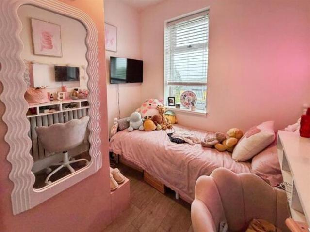 3 bedroom semi detached house for sale in 17, Fairbank Avenue, Oakhill, Stoke on trent, City, ST4
