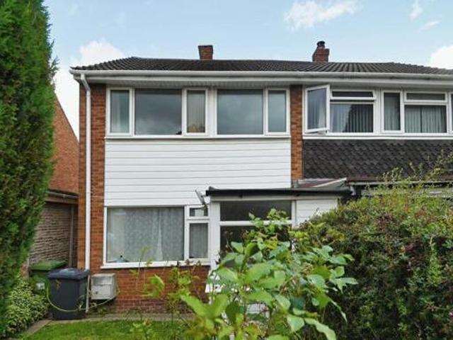 3 Bedroom Semi detached House For Sale In Tamworth