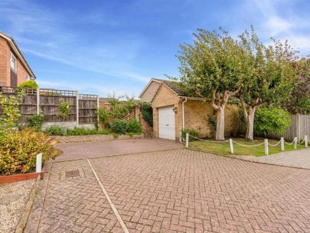 3 bedroom semi detached house for sale in Tamarind Mews, Eaton, NR4