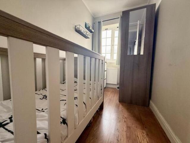 3 bedroom semi detached house for sale in Tanfield Green, Luton, LU2