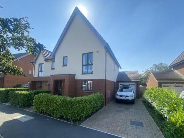 3 Bedroom Semi detached House For Sale In Tadpole Garden Village