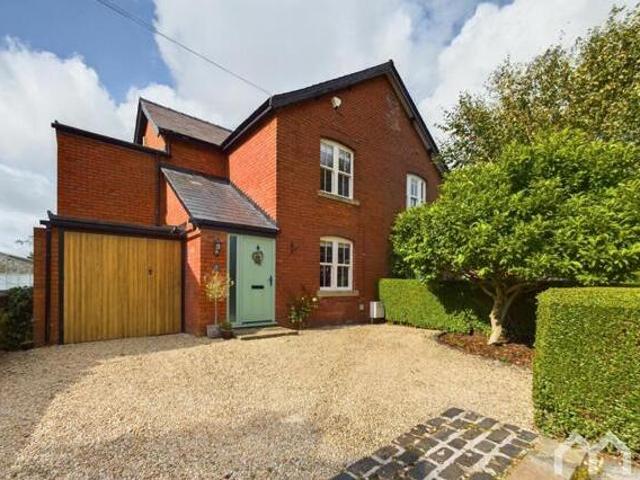 3 Bedroom Semi detached House For Sale In Tarleton