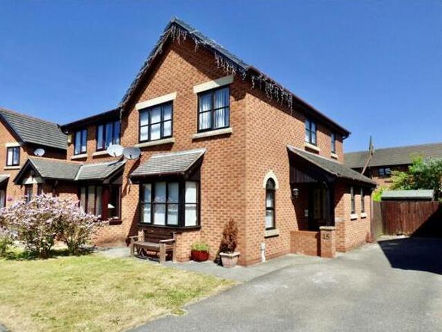 3 Bedroom Semi detached House For Sale In Tarleton, Preston