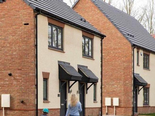 3 Bedroom Semi detached House For Sale In Temple Gate, 5 Davies Edge