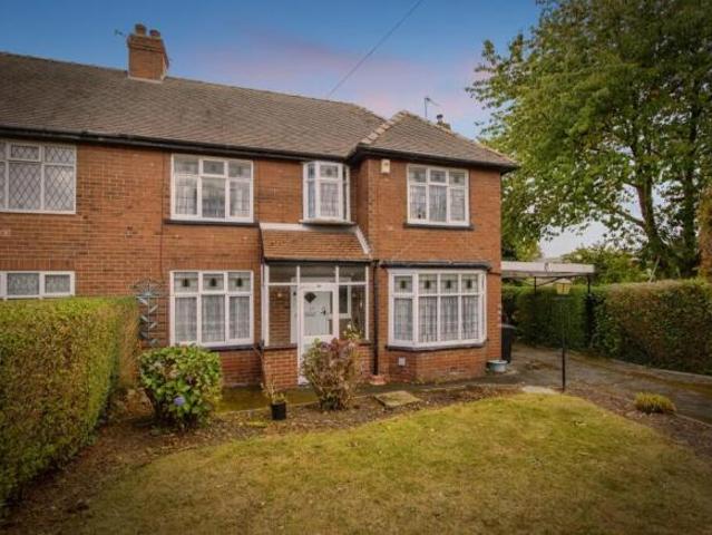 3 bedroom semi detached house for sale in Temple Grove, Leeds, LS15
