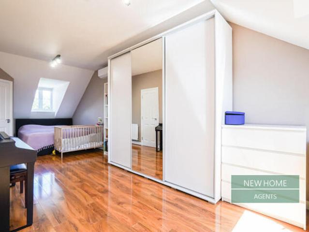 3 bedroom semi detached house for sale in Ten Acre Rise, Patchway, Bristol, BS34 5TZ, BS34