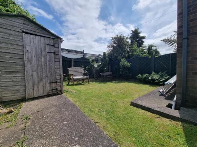 3 bedroom semi detached house for sale in Telford Street, Hull, HU9