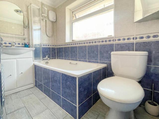 3 bedroom semi detached house for sale in Testwood Place, Totton, SO40
