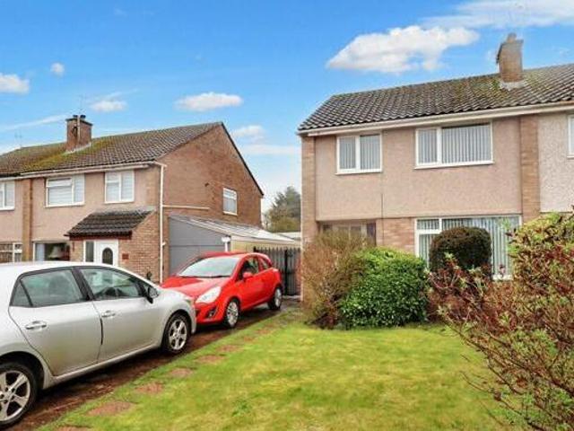 3 Bedroom Semi detached House For Sale In Thornbury