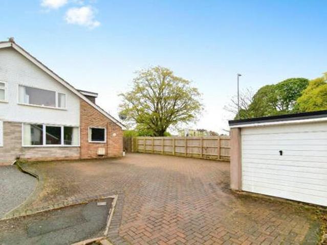 3 Bedroom Semi detached House For Sale In Thornbury