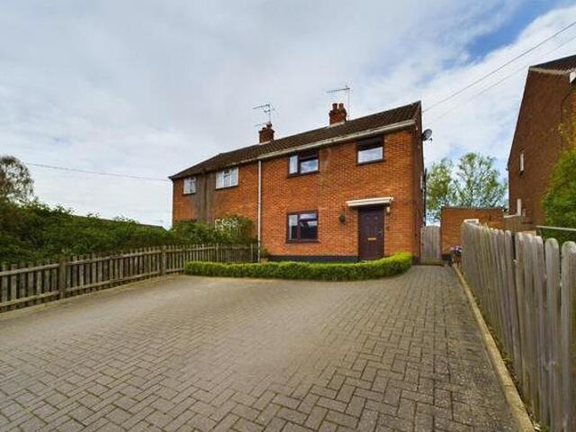 3 Bedroom Semi detached House For Sale In Thorndon