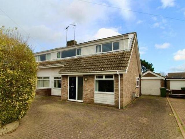 3 Bedroom Semi detached House For Sale In Thorney