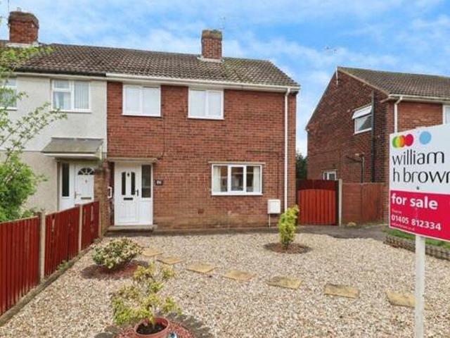 3 Bedroom Semi detached House For Sale In Thorne