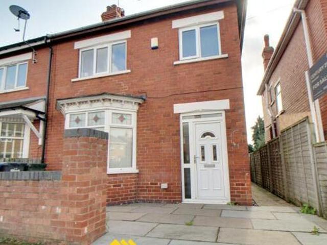 3 Bedroom Semi detached House For Sale In Thorne, Doncaster