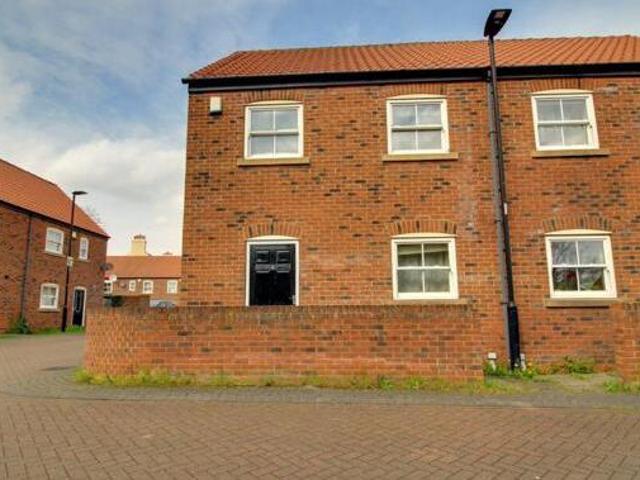 3 Bedroom Semi detached House For Sale In Thorne, Doncaster