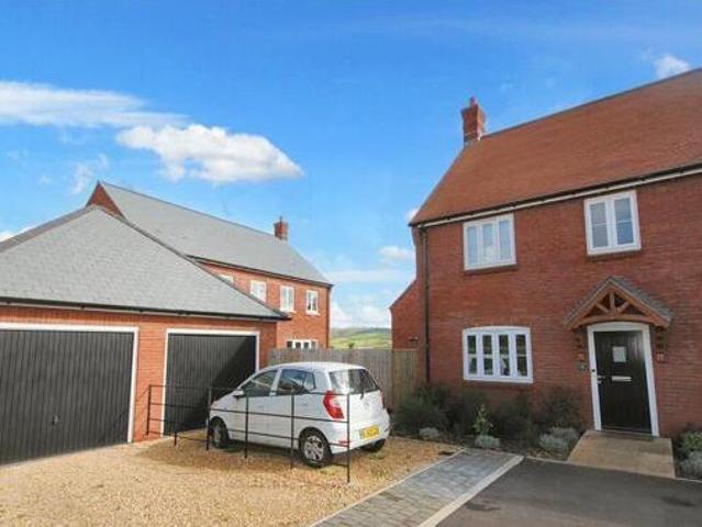 3 Bedroom Semi detached House For Sale In Thornford, Sherborne