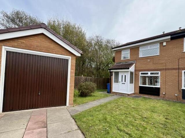 3 Bedroom Semi detached House For Sale In Thornton