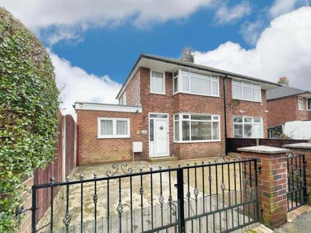 3 Bedroom Semi detached House For Sale In Thornton