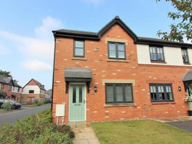 3 Bedroom Semi detached House For Sale In Thornton