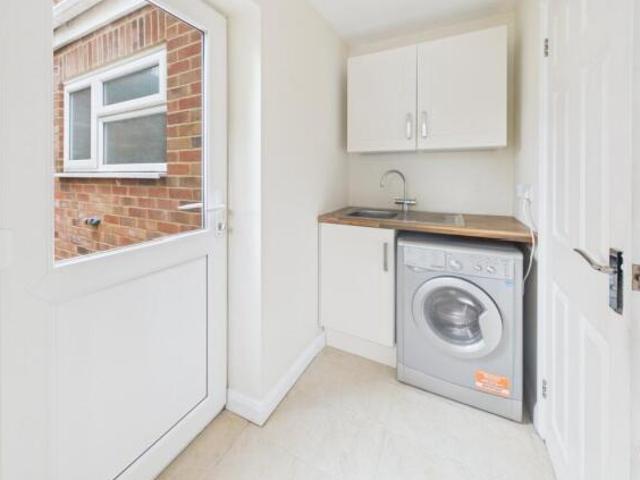 3 bedroom semi detached house for sale in Thames Road, Langley, Berkshire, SL3