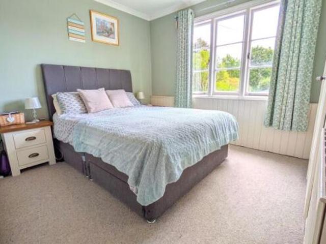 3 bedroom semi detached house for sale in The Green, Hallow, WR2